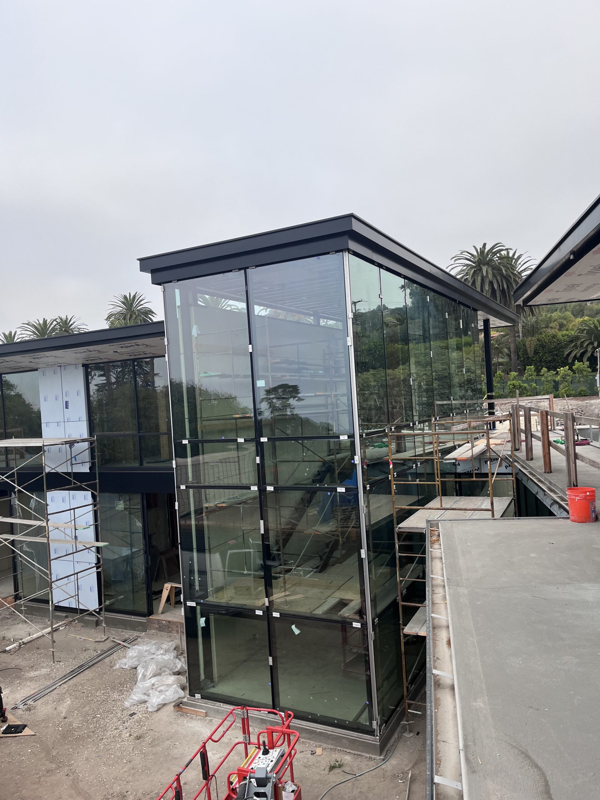 Clean Glass Installation